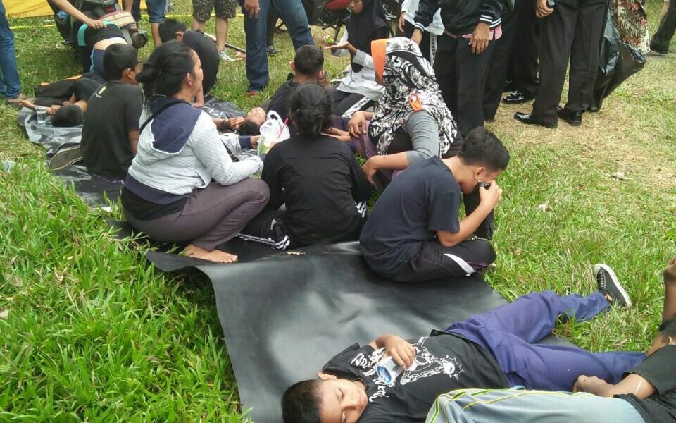 Peserta Kemah SMPN 184 Keracunan Massal - TangselOke